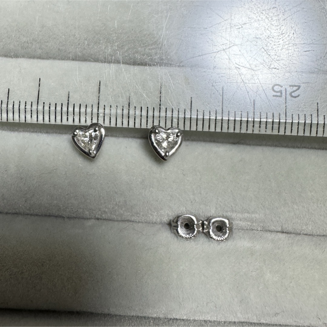 専用!天然ダイヤモンド ピアス Pt900 0.34ct 専用!天然ダイヤモンド ピアス Pt900 0.34ct