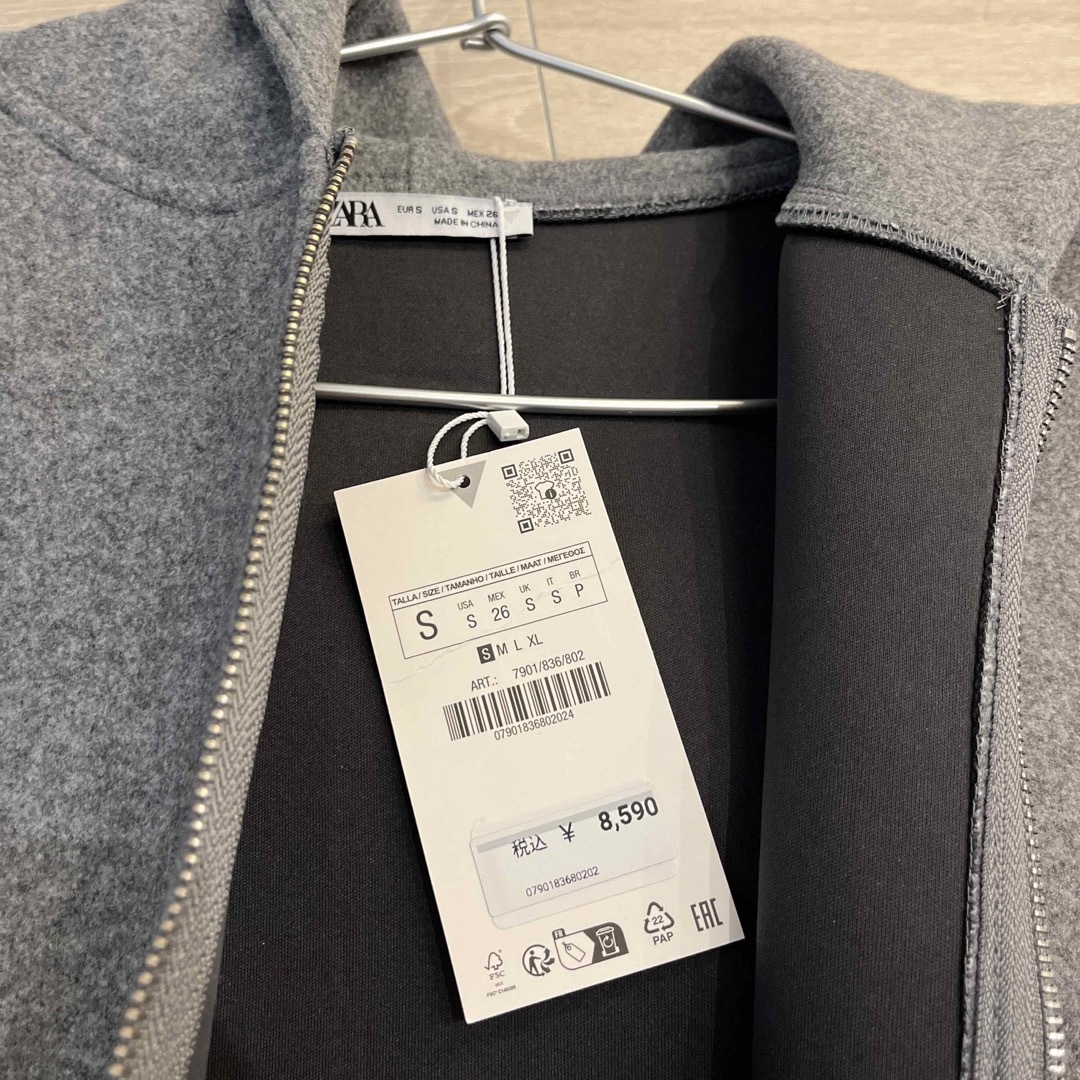 ZARA ソフトネオプレンボンバージャケットの通販 by nn's shop ZARA ソフトネオプレンボンバージャケットの通販 by nn's shop