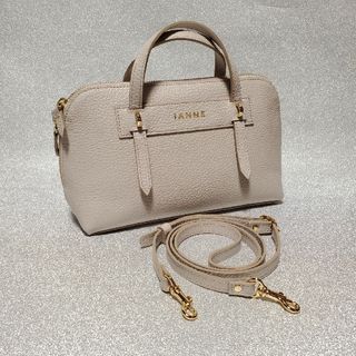 IANNE(ハンドバッグ)のフリマアイテム一覧 IANNE(ハンドバッグ)のフリマアイテム一覧