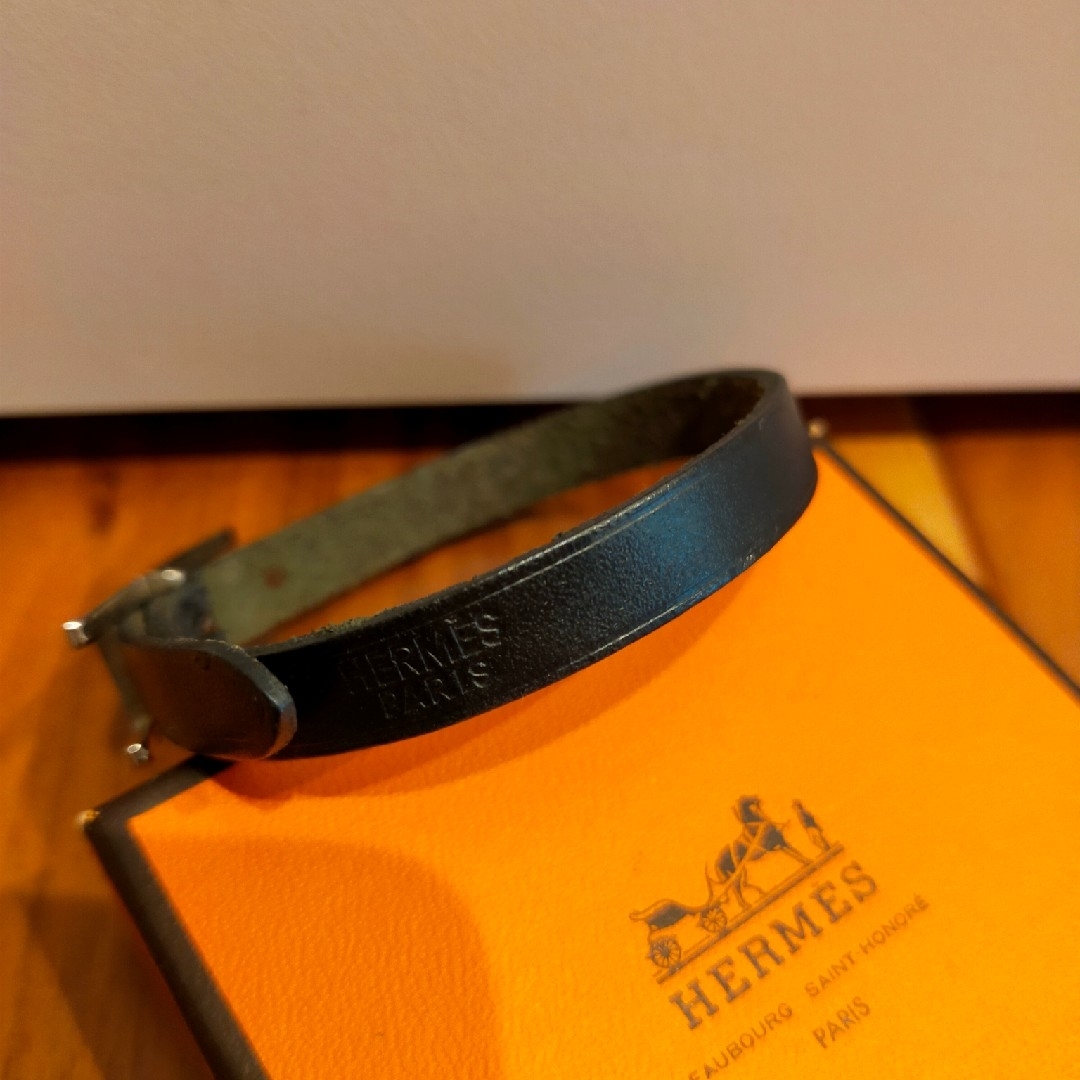 HERMES レザー ブレスレット HERMES レザー ブレスレット