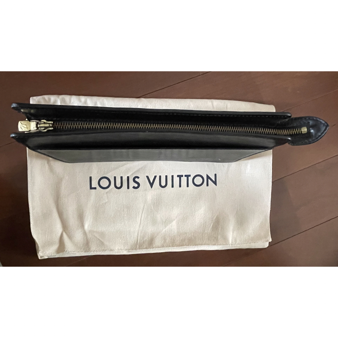 LOUIS VUITTON ルイヴィトン エピ セカンドバック 正規品 LOUIS VUITTON ルイヴィトン エピ セカンドバック 正規品