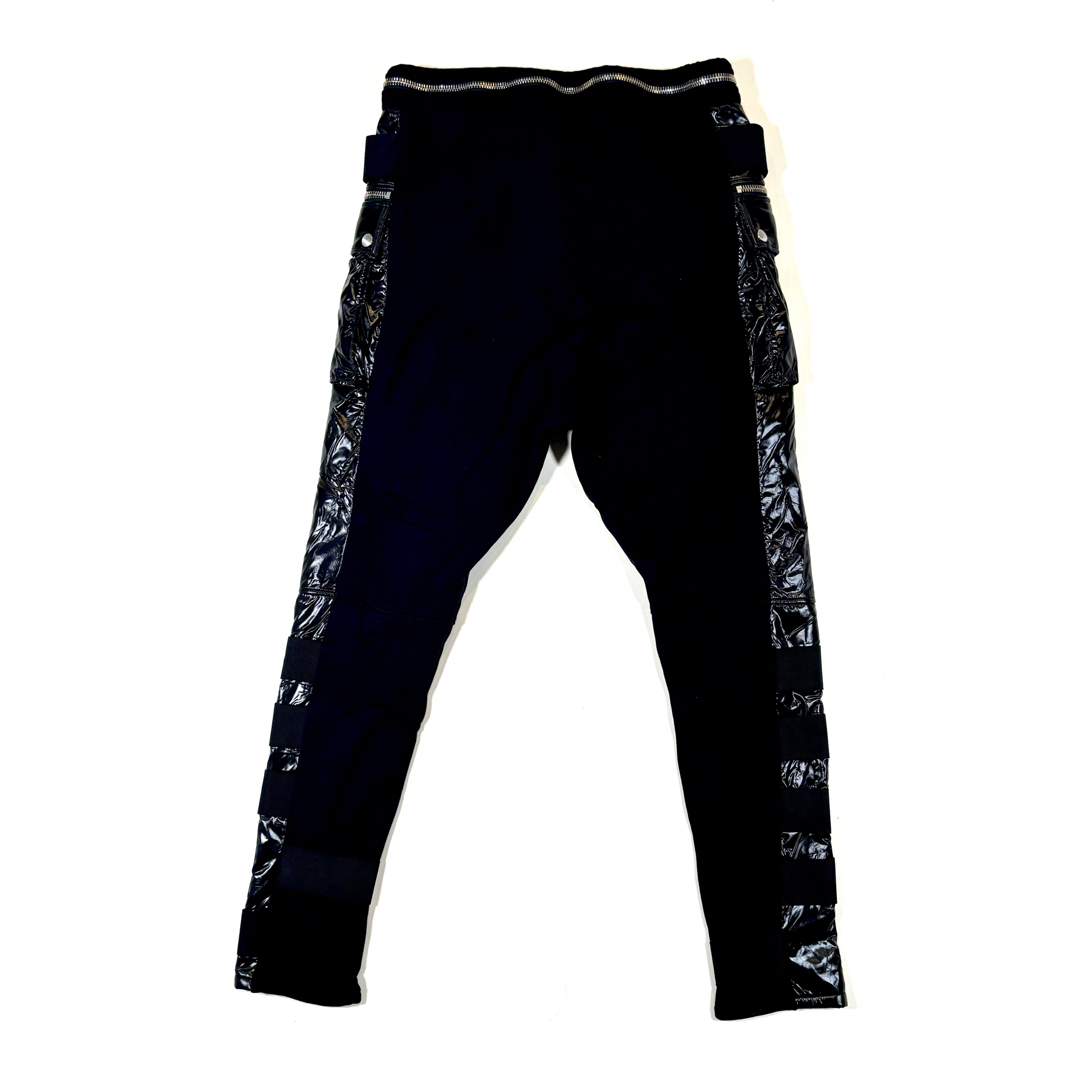 BALMAIN メンズ PVC素材切り替えしストレッチスウェットパンツ BALMAIN メンズ PVC素材切り替えしストレッチスウェットパンツ