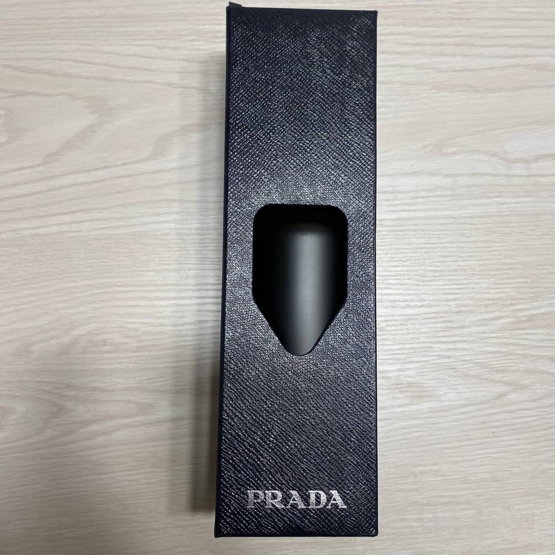PRADA - 入手困難 PRADA タンブラー(水筒) 500ml 黒の通販 by N PRADA - 入手困難 PRADA タンブラー(水筒) 500ml 黒の通販 by N