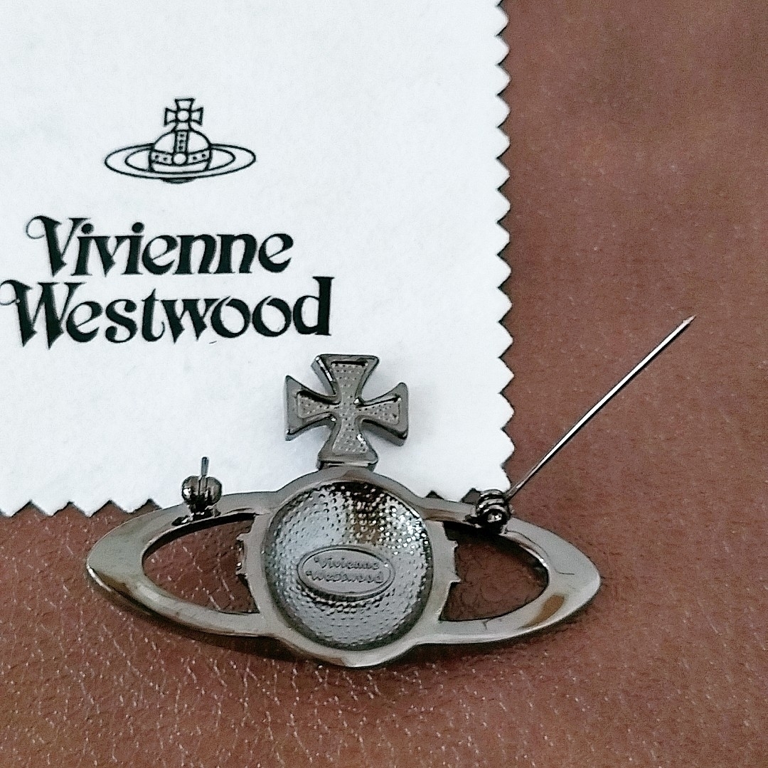 Vivienne Westwood - ヴィヴィアンウエストウッド ブローチ Vivienne Westwood - ヴィヴィアンウエストウッド ブローチ