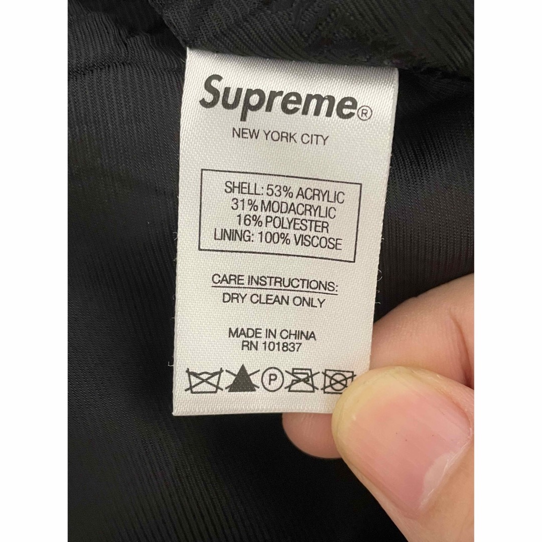 SUPREME Bandana Faux Fur Bomber Jacket SUPREME Bandana Faux Fur Bomber Jacket