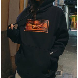 FR2 - 新品 FR2 京都 オープン記念 Smoking kills パーカー 黒 L FR2 - 新品 FR2 京都 オープン記念 Smoking kills パーカー 黒 L