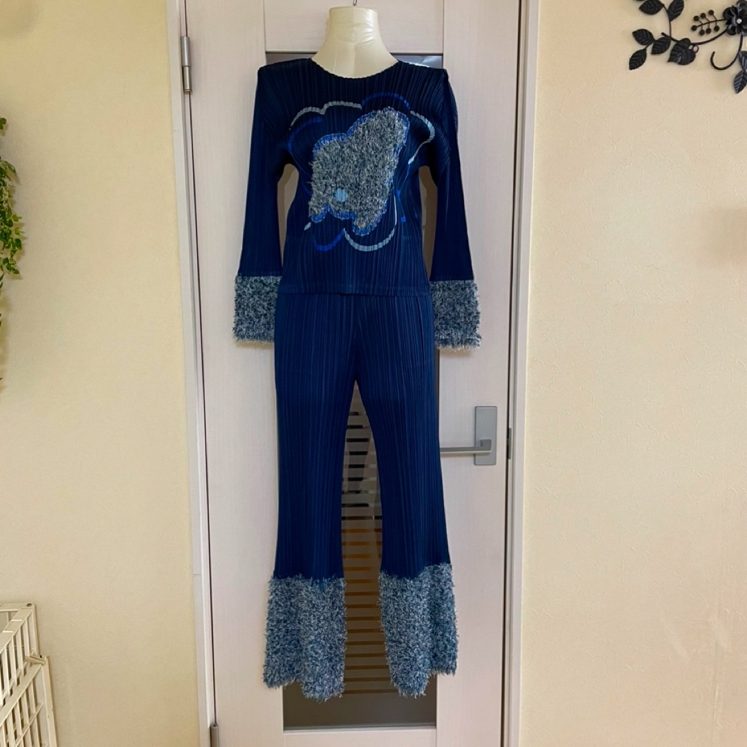 PLEATS PLEASE ISSEY MIYAKE - 新品タグ付き プリーツプリーズ 2 PLEATS PLEASE ISSEY MIYAKE - 新品タグ付き プリーツプリーズ 2