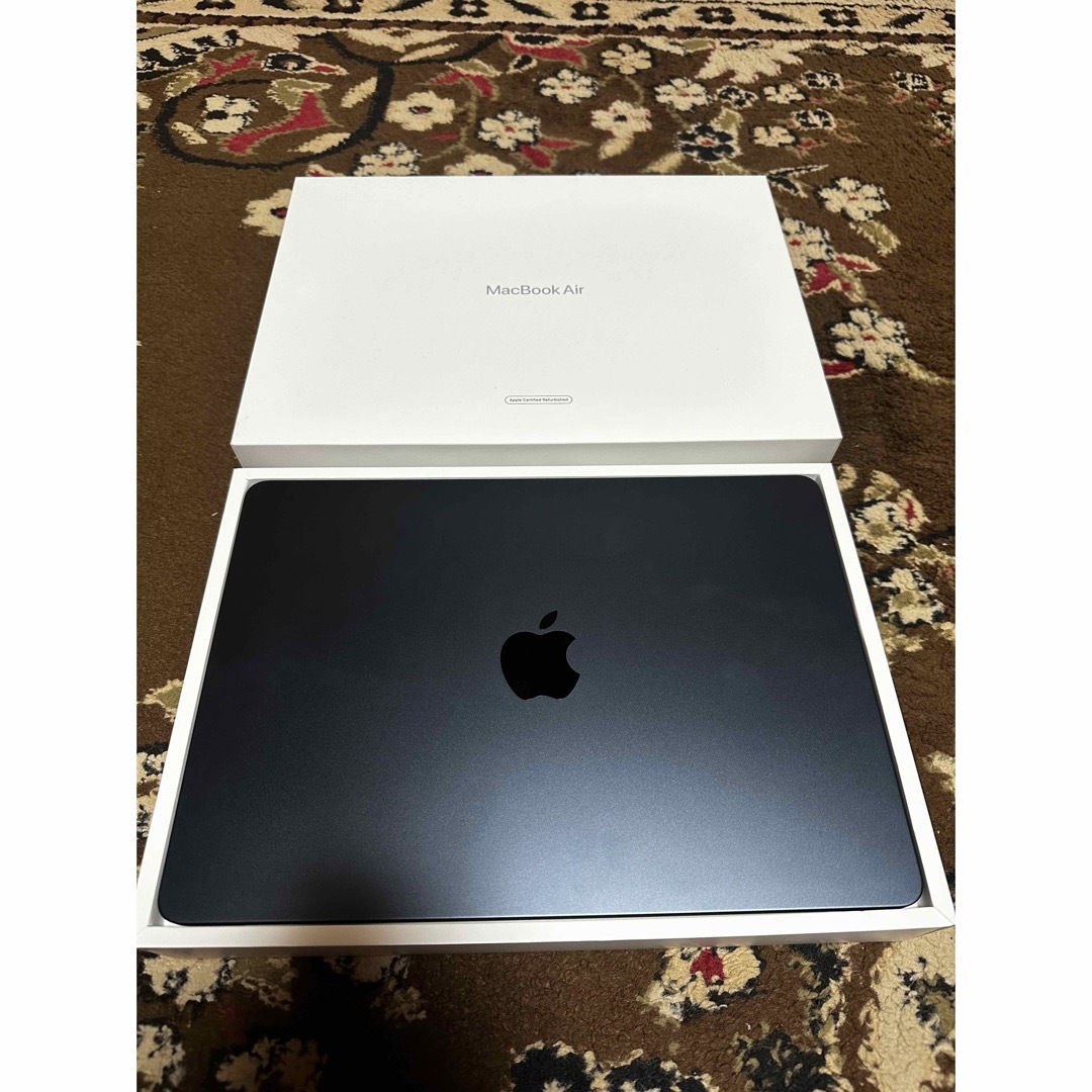 MacBook Air M2 8GB 256GB ミッドナイト 13.6インチ MacBook Air M2 8GB 256GB ミッドナイト 13.6インチ
