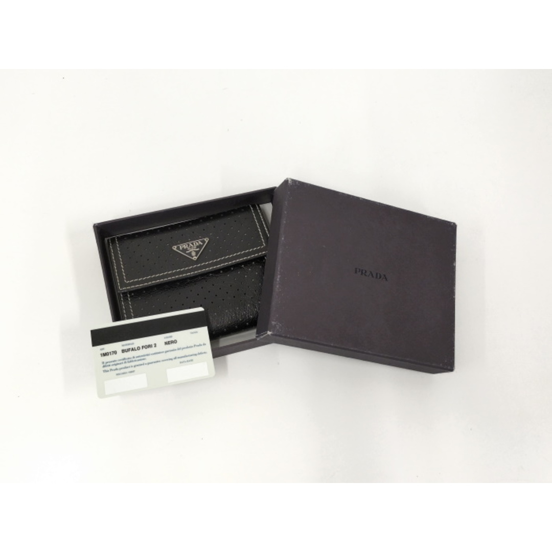 PRADA - PRADA パンチングドット 三つ折り財布 レザー ブラック PRADA - PRADA パンチングドット 三つ折り財布 レザー ブラック