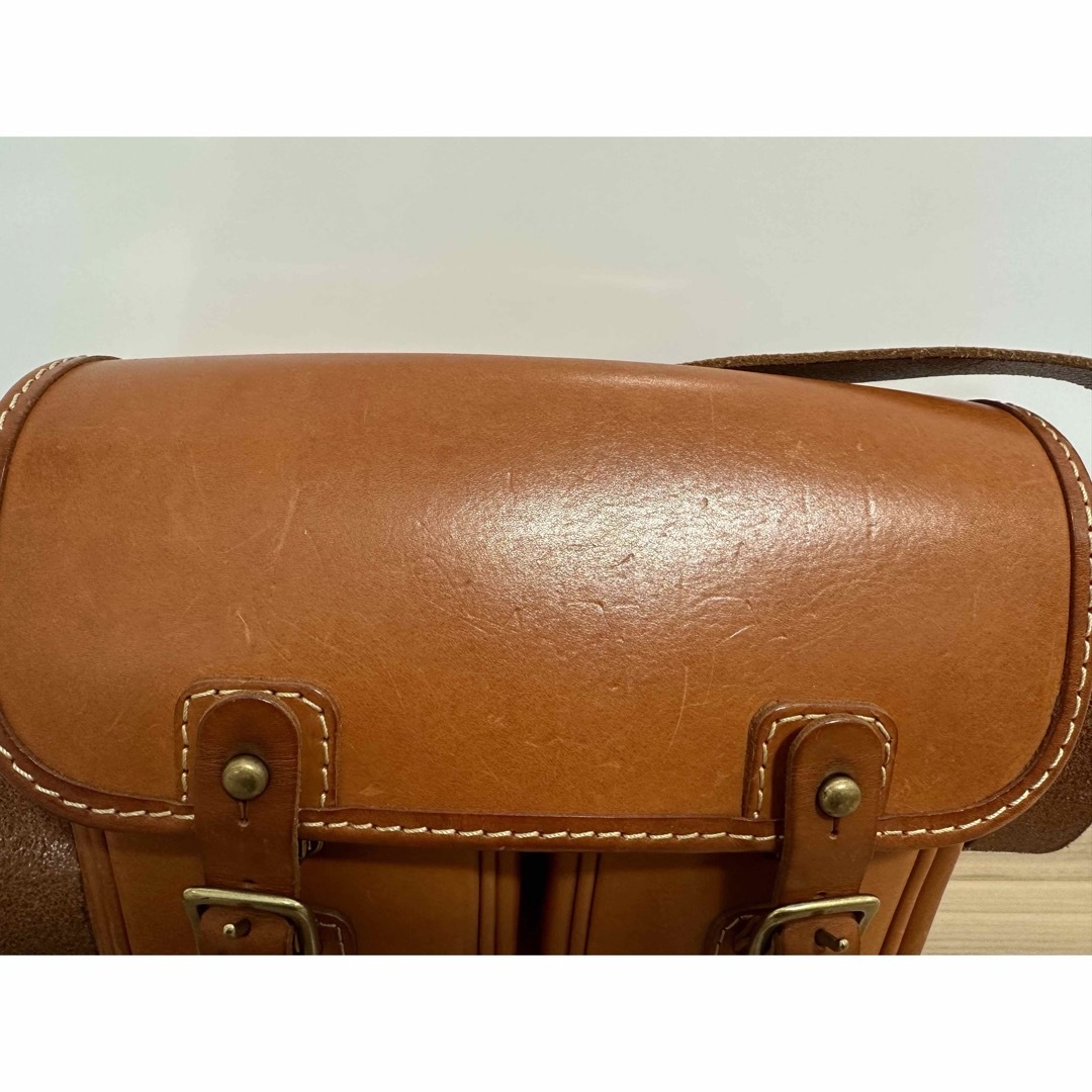 ゆう様専用】HERZ(ヘルツ)ギボシ留めショルダーバッグ キャメル M ゆう様専用】HERZ(ヘルツ)ギボシ留めショルダーバッグ キャメル M
