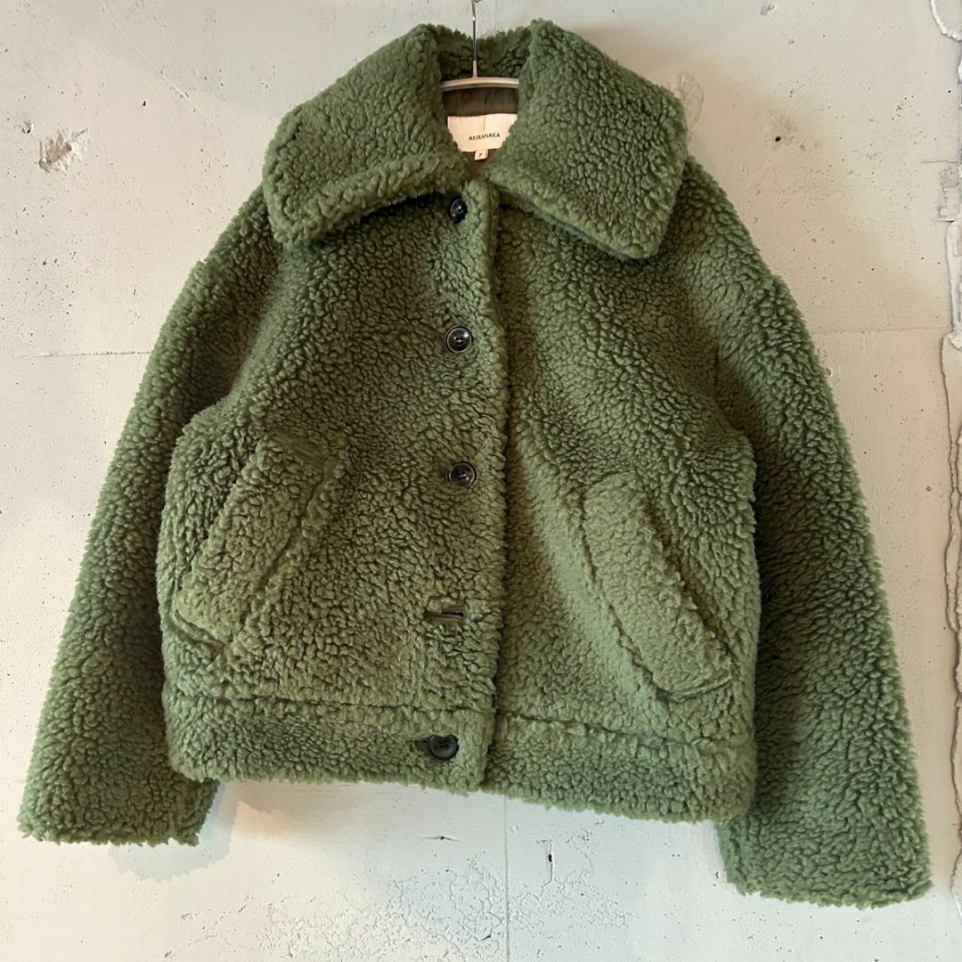 AKIRANAKA - 86,900円 AKIRA NAKA ボアジャケット ショート AKIRANAKA - 86,900円 AKIRA NAKA ボアジャケット ショート