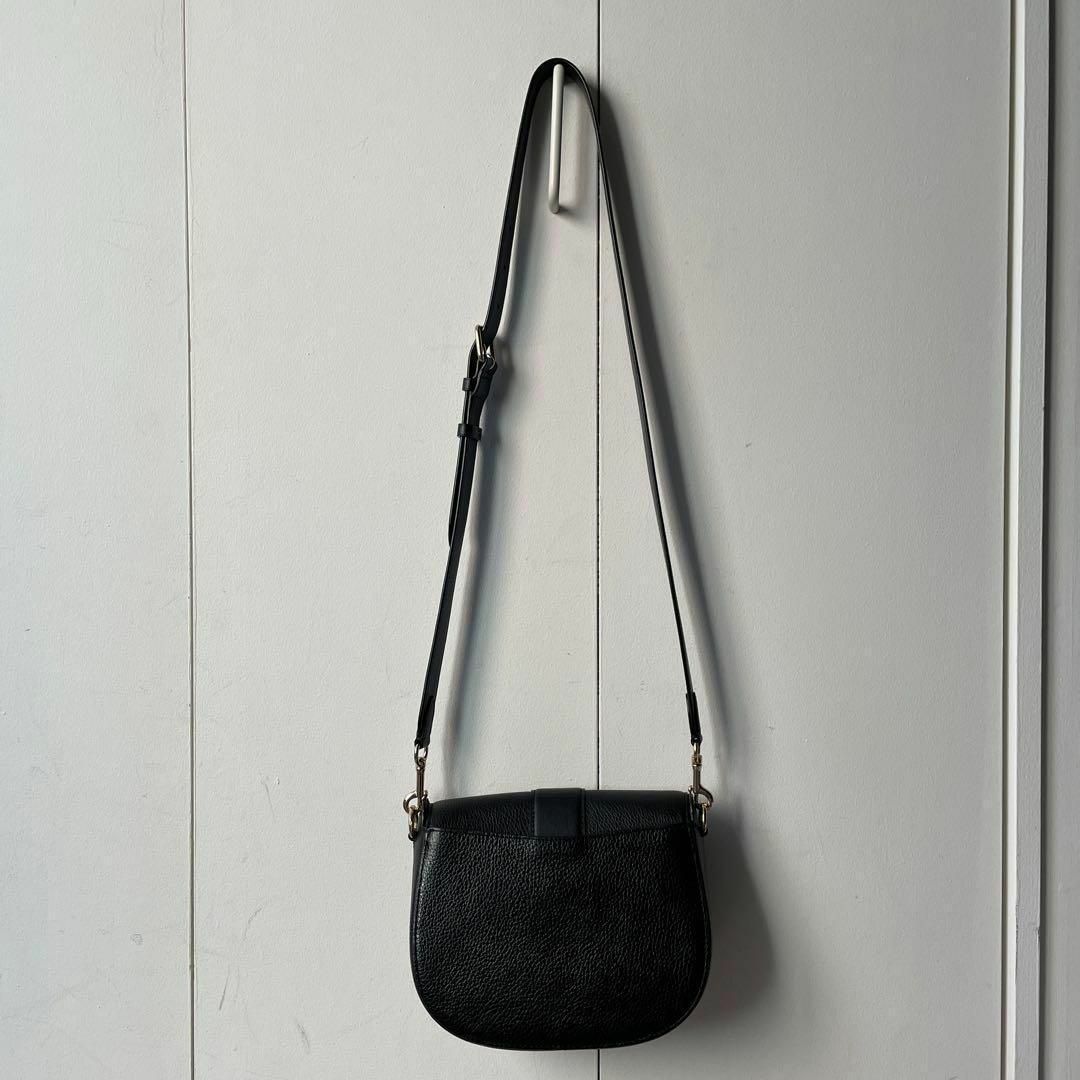 COACH - コーチ COACH 馬車 金具 ショルダー バッグ 本革の通販 COACH - コーチ COACH 馬車 金具 ショルダー バッグ 本革の通販
