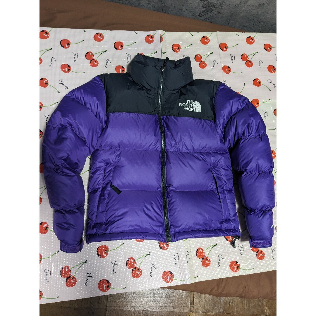 THE NORTH FACE - ノースフェイス レトロ ヌプシ ジャケット THE NORTH FACE - ノースフェイス レトロ ヌプシ ジャケット
