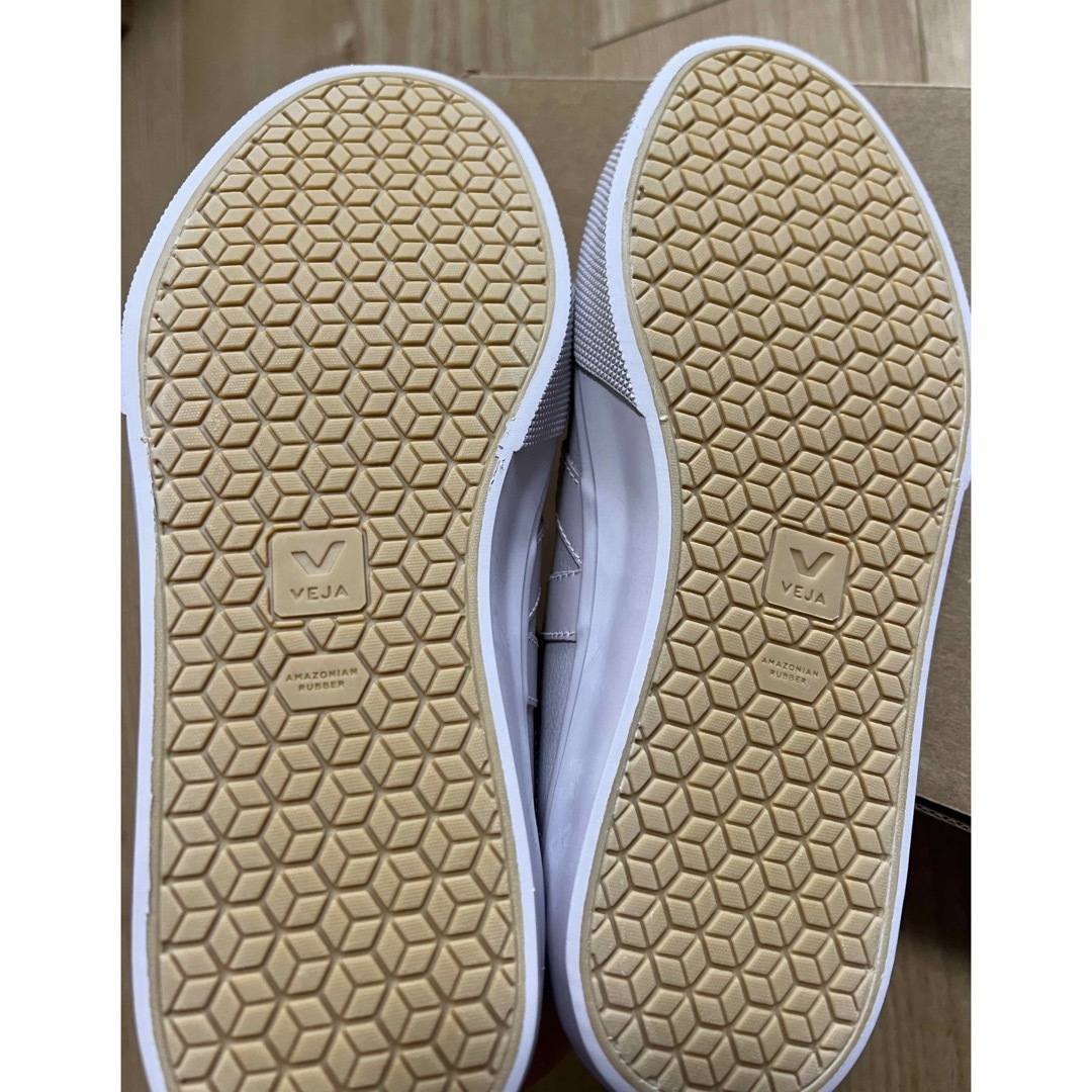 VEJA - 新品 未使用VEJA Campo カンポ レザー スニーカーEU38 VEJA - 新品 未使用VEJA Campo カンポ レザー スニーカーEU38