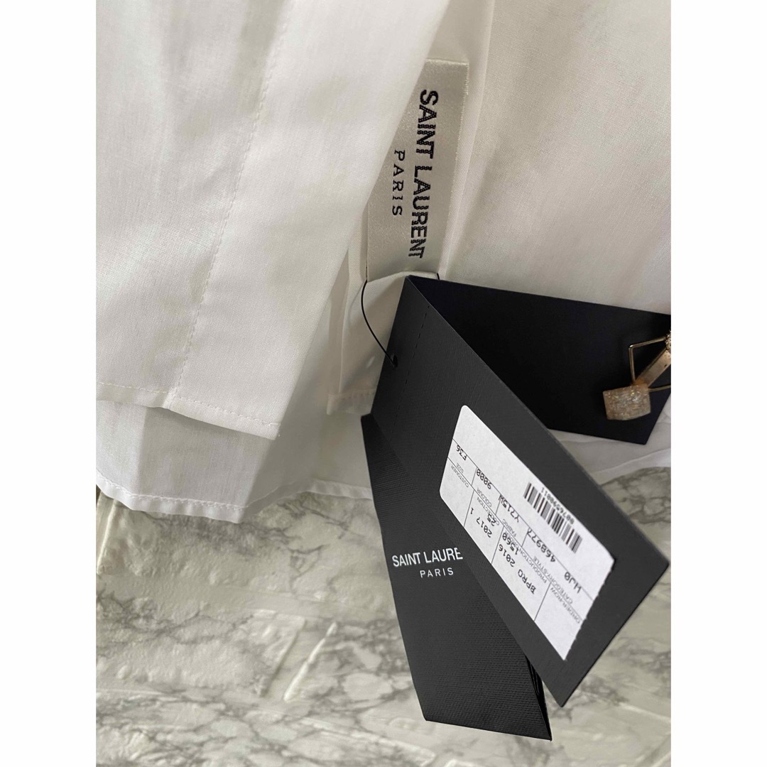 SAINT LAURENT - 新品タグ付き サンローラン ホワイト 白シャツ SAINT LAURENT - 新品タグ付き サンローラン ホワイト 白シャツ