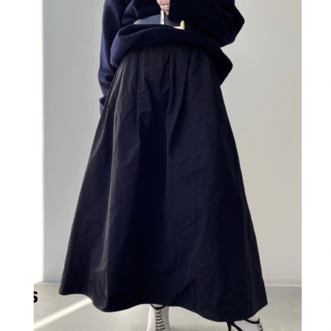 Grosgrain Volume Skirt ロングスカート Grosgrain Volume Skirt ロングスカート