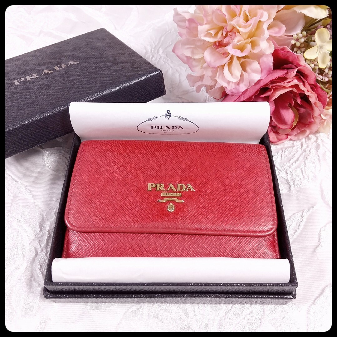 PRADA 柔らか プラダ 折り財布 赤 PRADA 柔らか プラダ 折り財布 赤