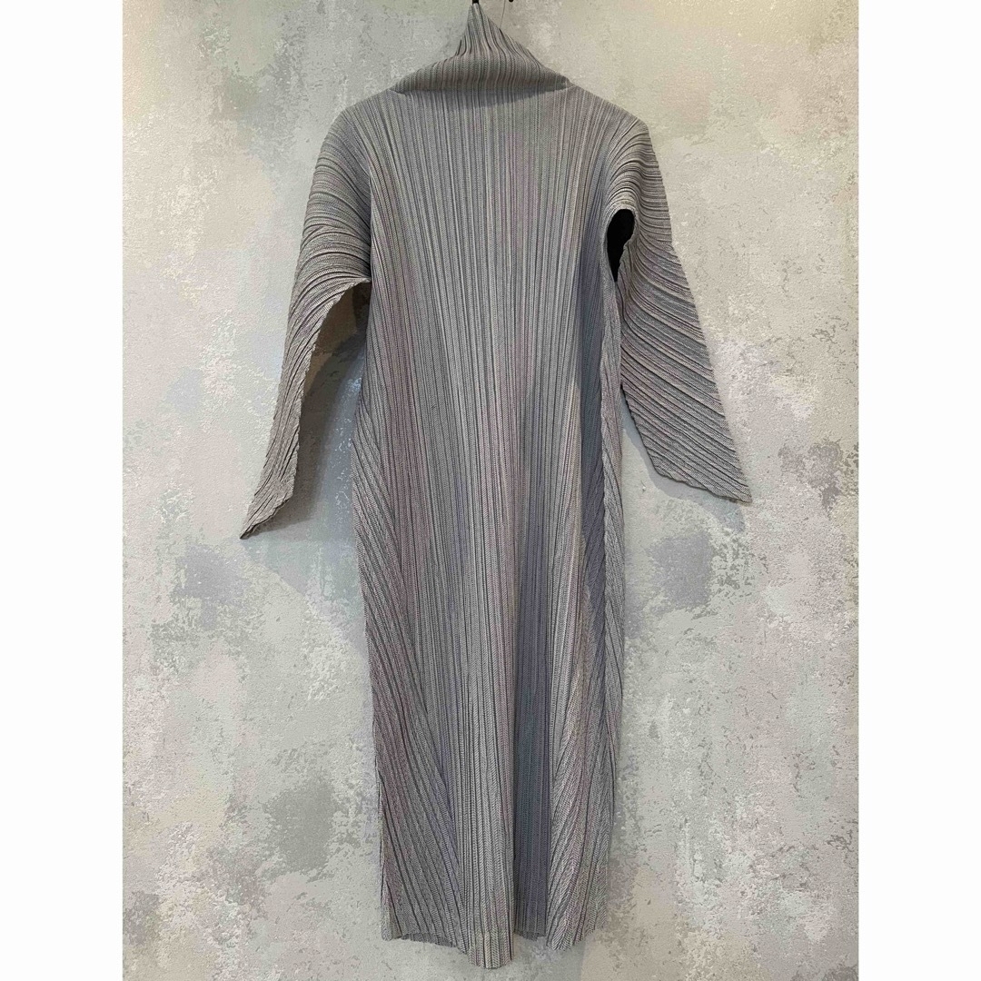 PLEATS PLEASE ISSEY MIYAKE FISHBONE PLEATS PLEASE ISSEY MIYAKE FISHBONE