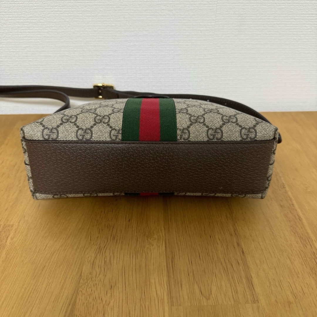 GUCCI - GUCCI ショルダーバッグ【期間限定割引中】の通販 by GG GUCCI - GUCCI ショルダーバッグ【期間限定割引中】の通販 by GG