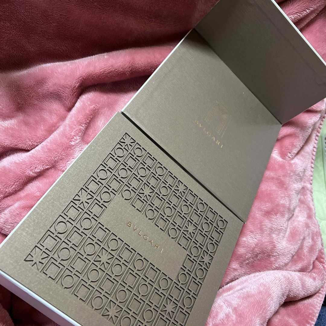 BVLGARI - オンライン限定 ブルガリギフトボックスの通販 by BVLGARI - オンライン限定 ブルガリギフトボックスの通販 by