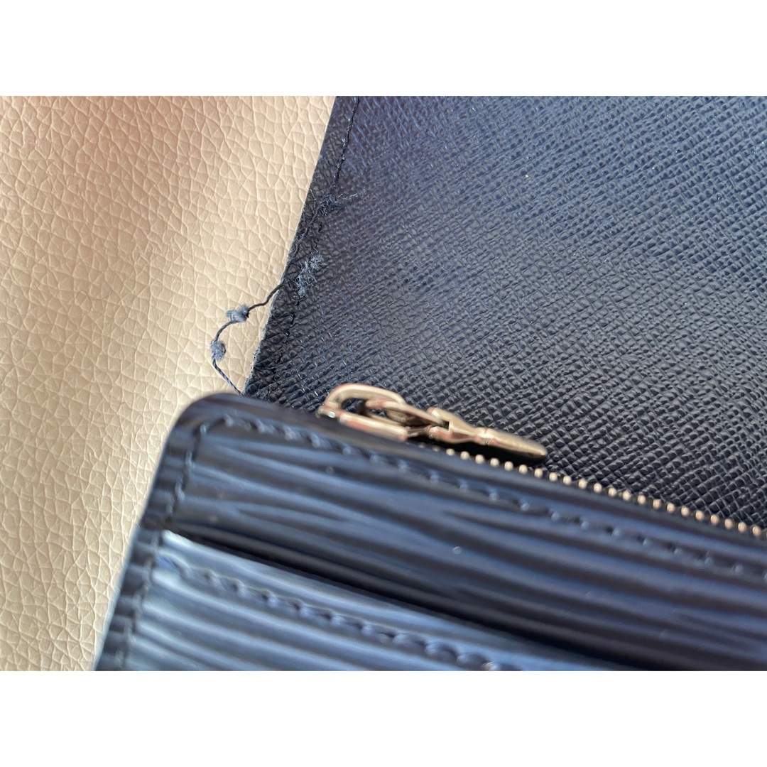 LOUIS VUITTON - ルイヴィトン 長財布 エピ ポルトフォイユサラ LOUIS VUITTON - ルイヴィトン 長財布 エピ ポルトフォイユサラ