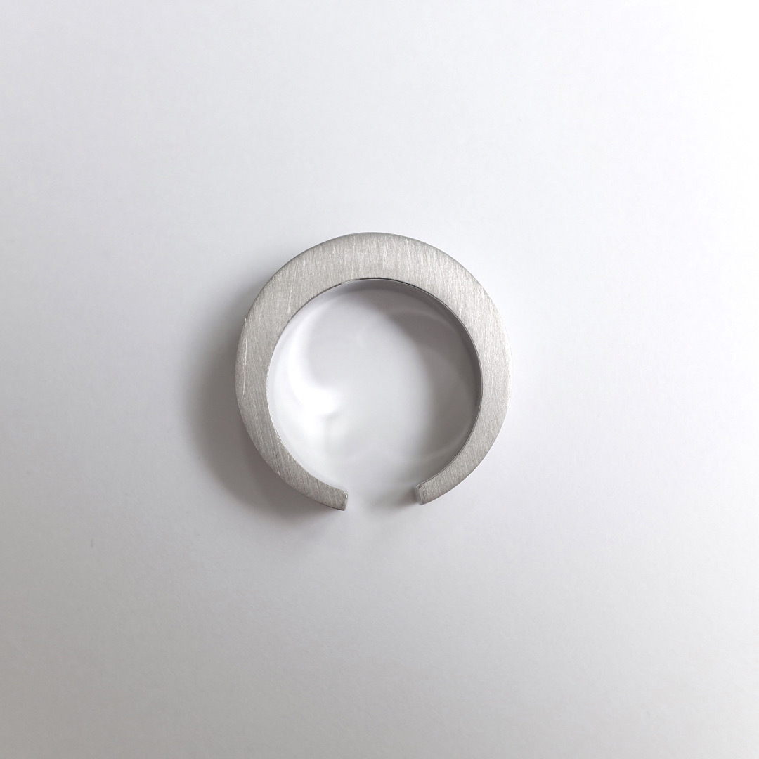 TOM WOOD - 新品正規品 Tom Wood Arch リングの通販 by store TOM WOOD - 新品正規品 Tom Wood Arch リングの通販 by store