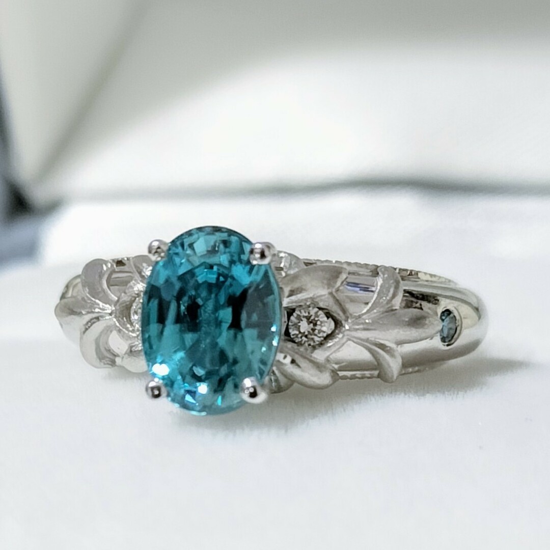 名執左結里 ダイヤモンド×ブルージルコン リング K18WG 2.317ct 名執左結里 ダイヤモンド×ブルージルコン リング K18WG 2.317ct