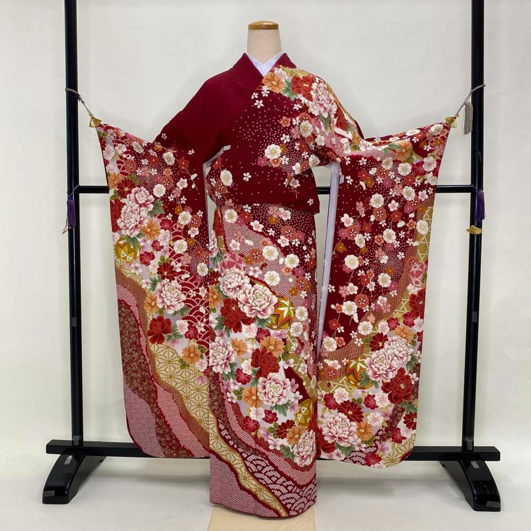 振袖 正絹 花柄 赤色 黄色 絞り柄 裄68㎝ 成人式 中古 D-77の 振袖 正絹 花柄 赤色 黄色 絞り柄 裄68㎝ 成人式 中古 D-77の