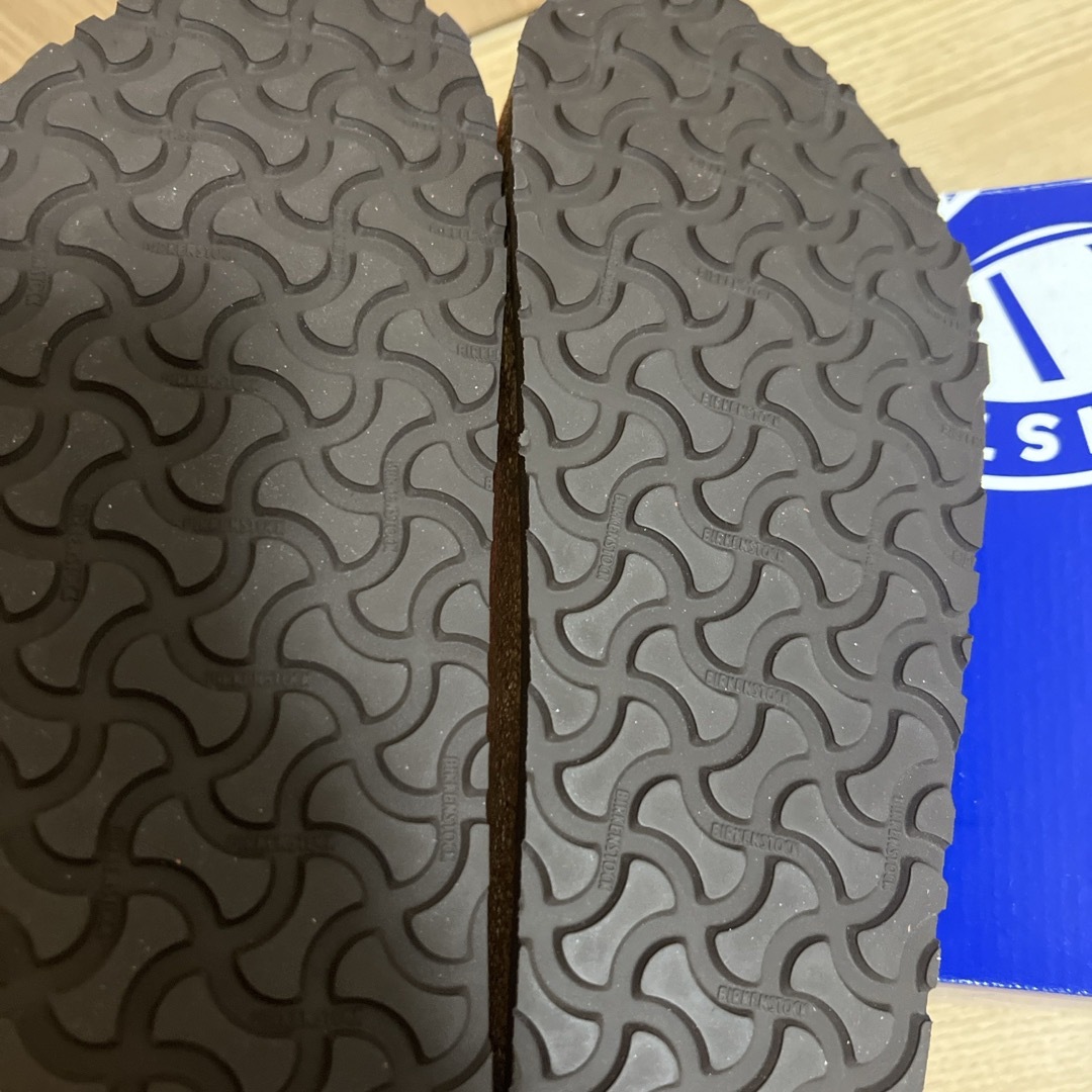BIRKENSTOCK - 新品 BIRKENSTOCK Naples サンダル 44 28.5cm BIRKENSTOCK - 新品 BIRKENSTOCK Naples サンダル 44 28.5cm