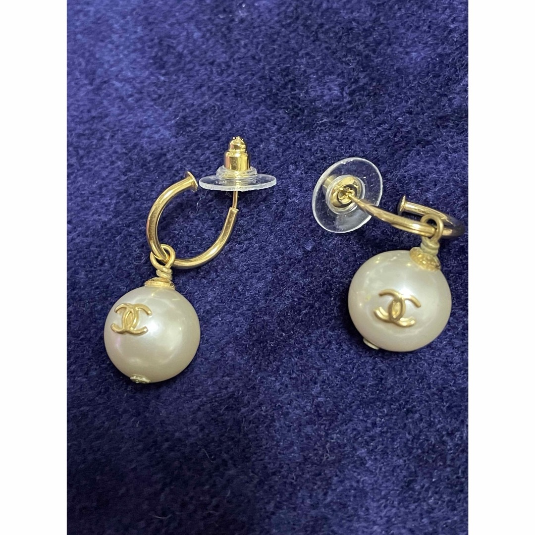 シャネル ピアス パール仕様 正規品 お値下げしました。 シャネル ピアス パール仕様 正規品 お値下げしました。