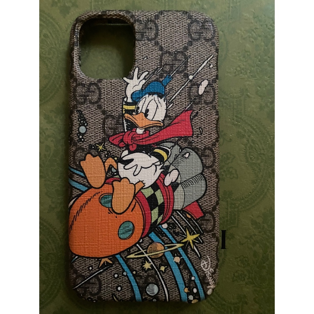 GUCCI - GUCCI iPhone11ケース ディズニーコラボの通販 by ねこ GUCCI - GUCCI iPhone11ケース ディズニーコラボの通販 by ねこ