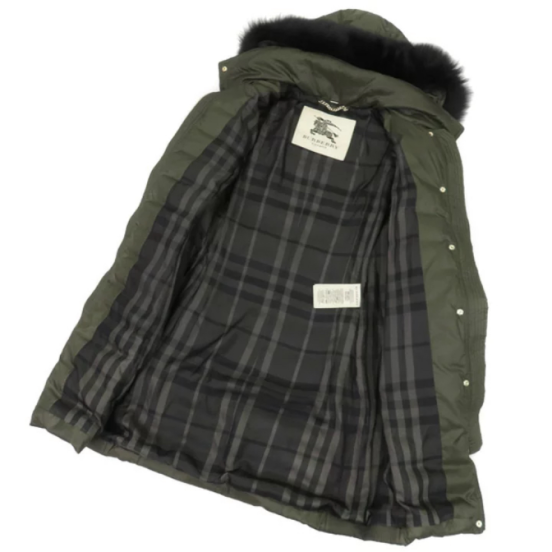 BURBERRY - 【レア】Burberry ロングダウンコート リアルファー BURBERRY - 【レア】Burberry ロングダウンコート リアルファー