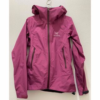 ARC'TERYX(ピンク/桃色系)のフリマアイテム一覧 ARC'TERYX(ピンク/桃色系)のフリマアイテム一覧