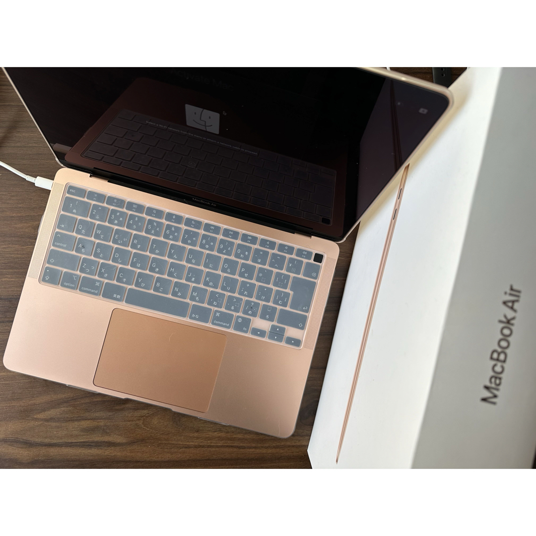 13インチMacBook Air - ゴールド 13インチMacBook Air - ゴールド