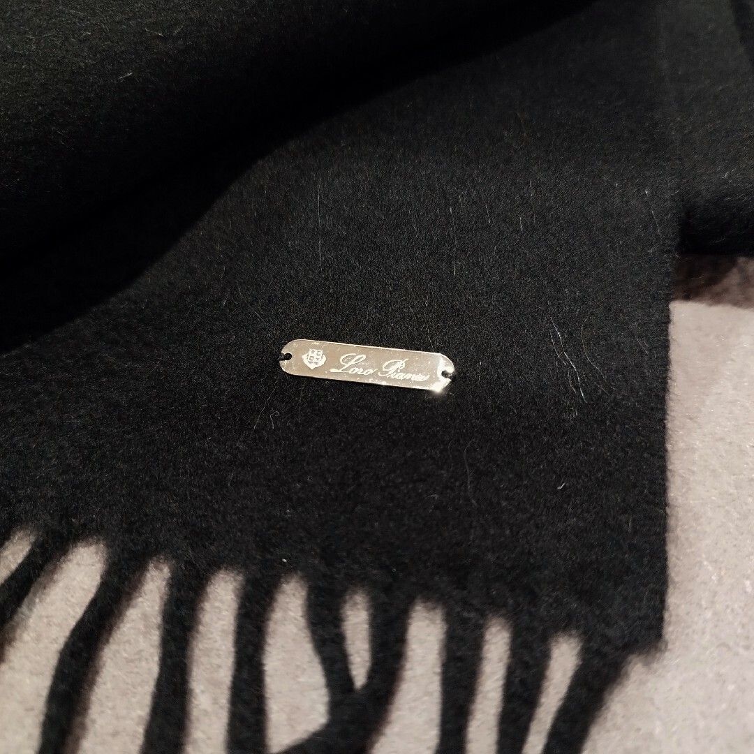 Loro Piana - ロロピアーナ とても素晴らしい ビキューナの大判 Loro Piana - ロロピアーナ とても素晴らしい ビキューナの大判