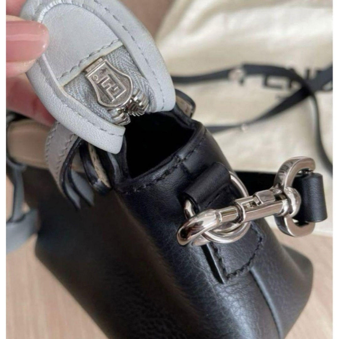 FENDI バイザウェイ スモールボストン 2Wayショルダーバッグ バッグ FENDI バイザウェイ スモールボストン 2Wayショルダーバッグ バッグ