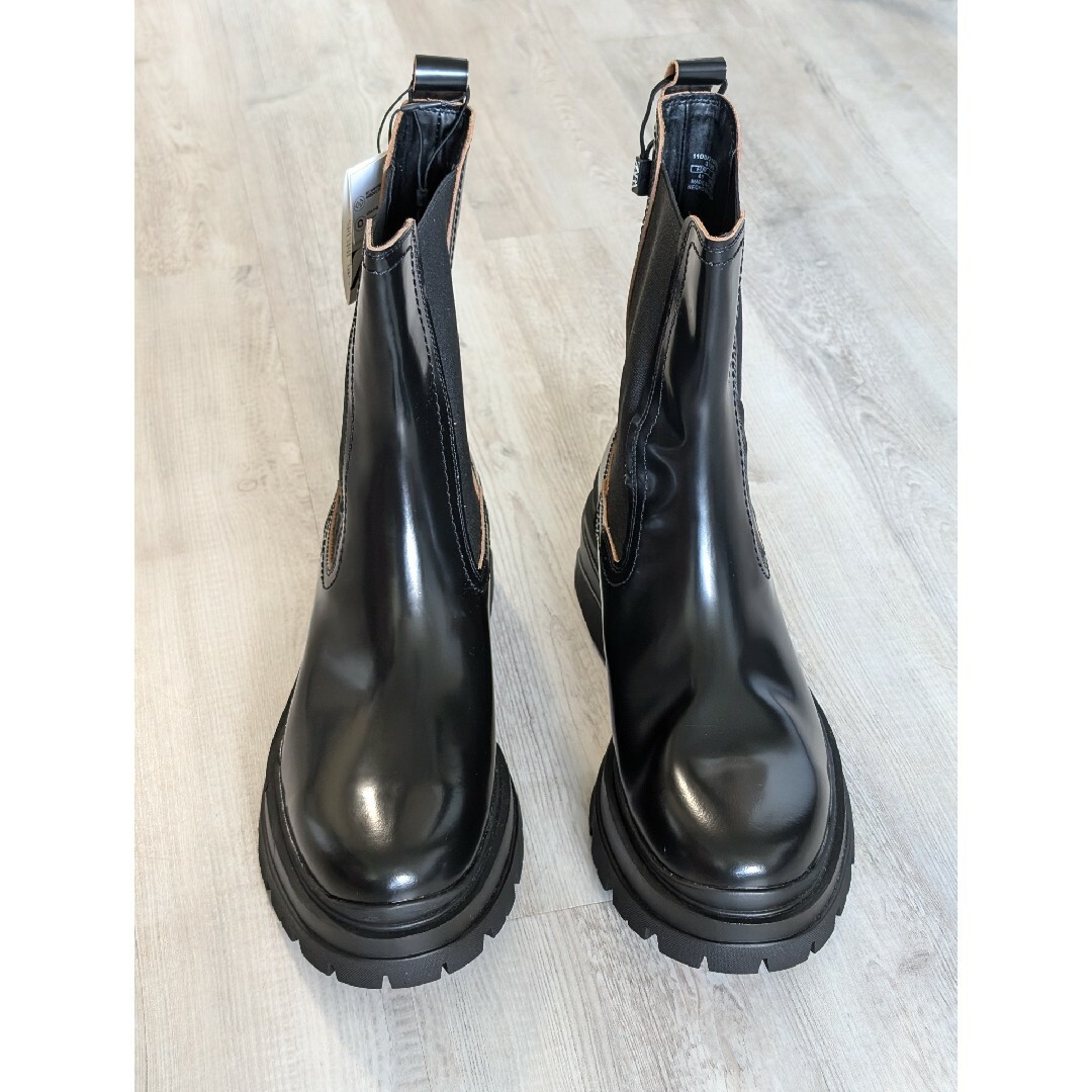 ZARA - ZARA リアルレザートラックソールアンクルブーツ 41 ZARA - ZARA リアルレザートラックソールアンクルブーツ 41