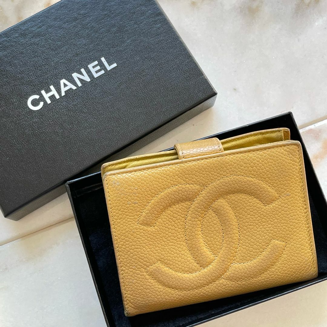 CHANEL シャネル キャビアスキン ココマーク コンパクト財布 CHANEL シャネル キャビアスキン ココマーク コンパクト財布