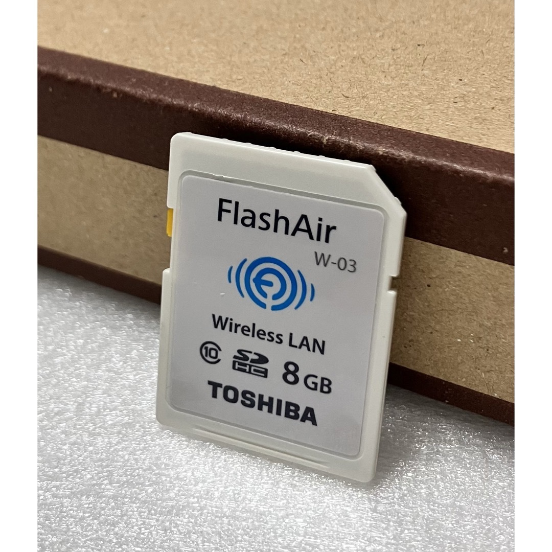 TOSHIBA FlashAir W-03 8GB 381 TOSHIBA FlashAir W-03 8GB 381
