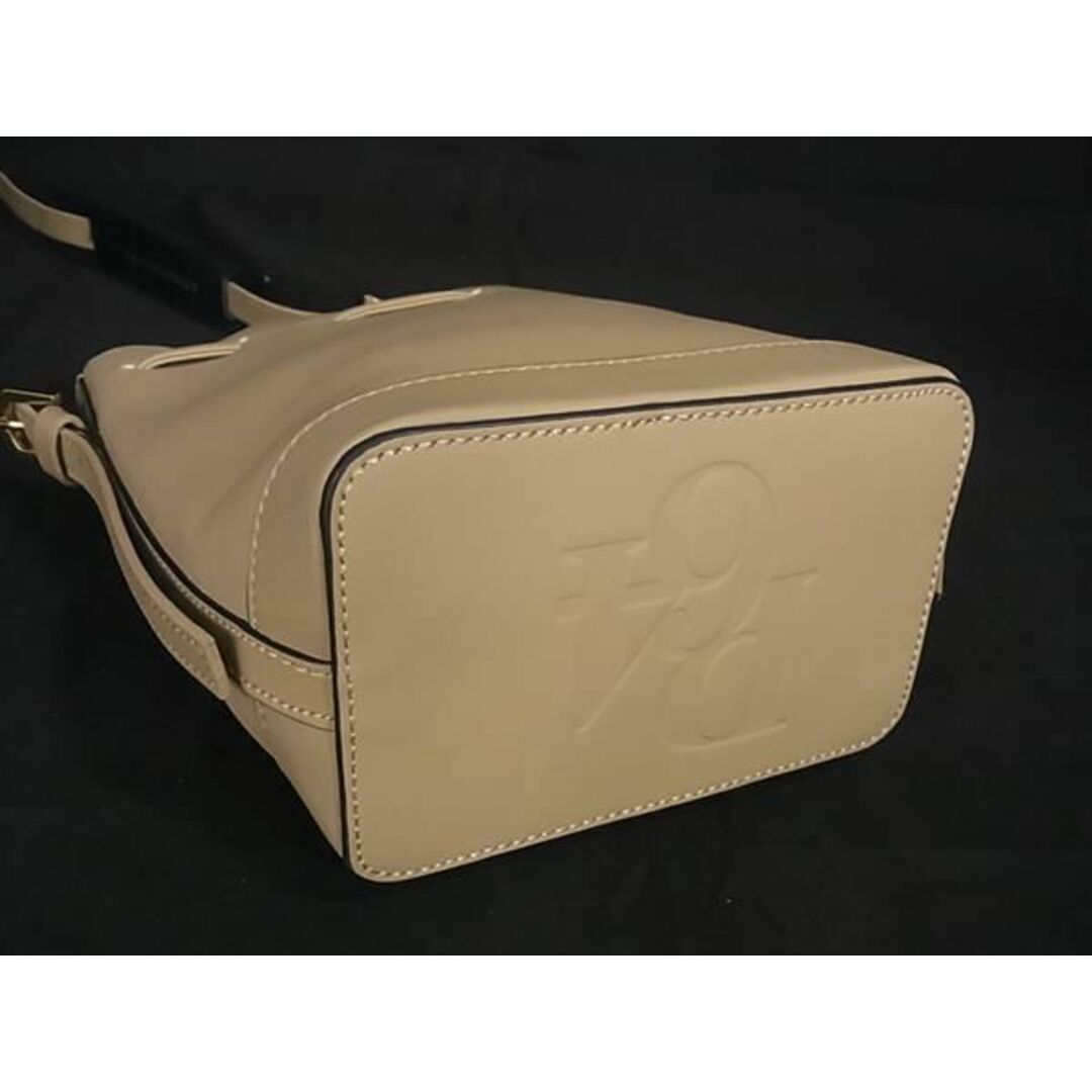 □新品□未使用□ PARIS/64 パリ64 BAGGYATTITUDE レザー 巾着型 □新品□未使用□ PARIS/64 パリ64 BAGGYATTITUDE レザー 巾着型