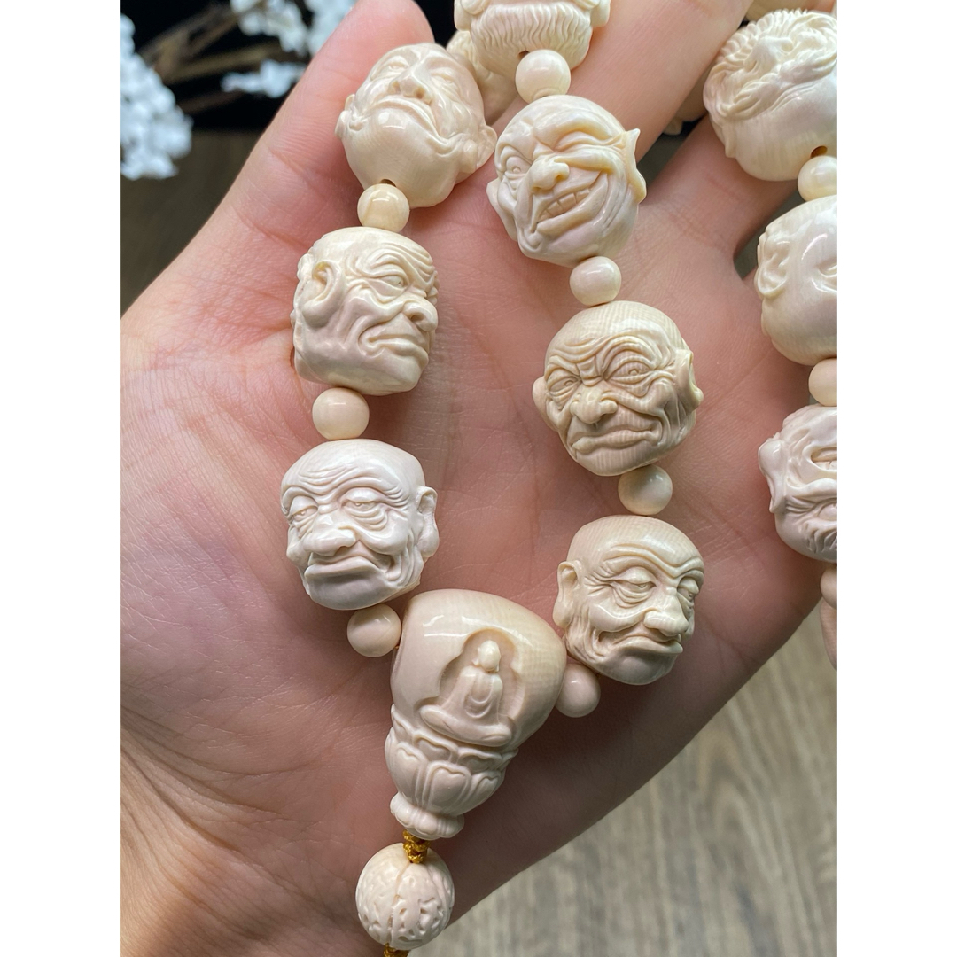 天然マンモス牙美しい手作り彫刻 (1) 十八羅漢 手持ち/数珠の 天然マンモス牙美しい手作り彫刻 (1) 十八羅漢 手持ち/数珠の