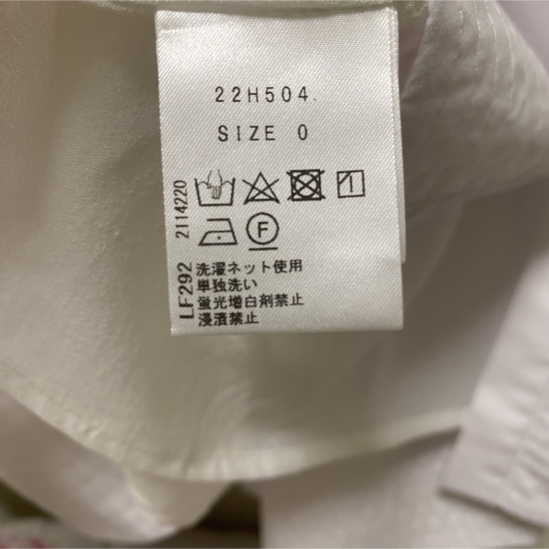 Chesty - チェスティ フラワー刺繍シャツワンピースの通販 by Chesty - チェスティ フラワー刺繍シャツワンピースの通販 by