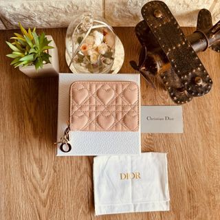 Christian Dior(財布)のフリマアイテム一覧 Christian Dior(財布)のフリマアイテム一覧