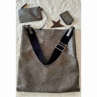 GOLDEN GOOSE(バッグ)のフリマアイテム一覧 GOLDEN GOOSE(バッグ)のフリマアイテム一覧