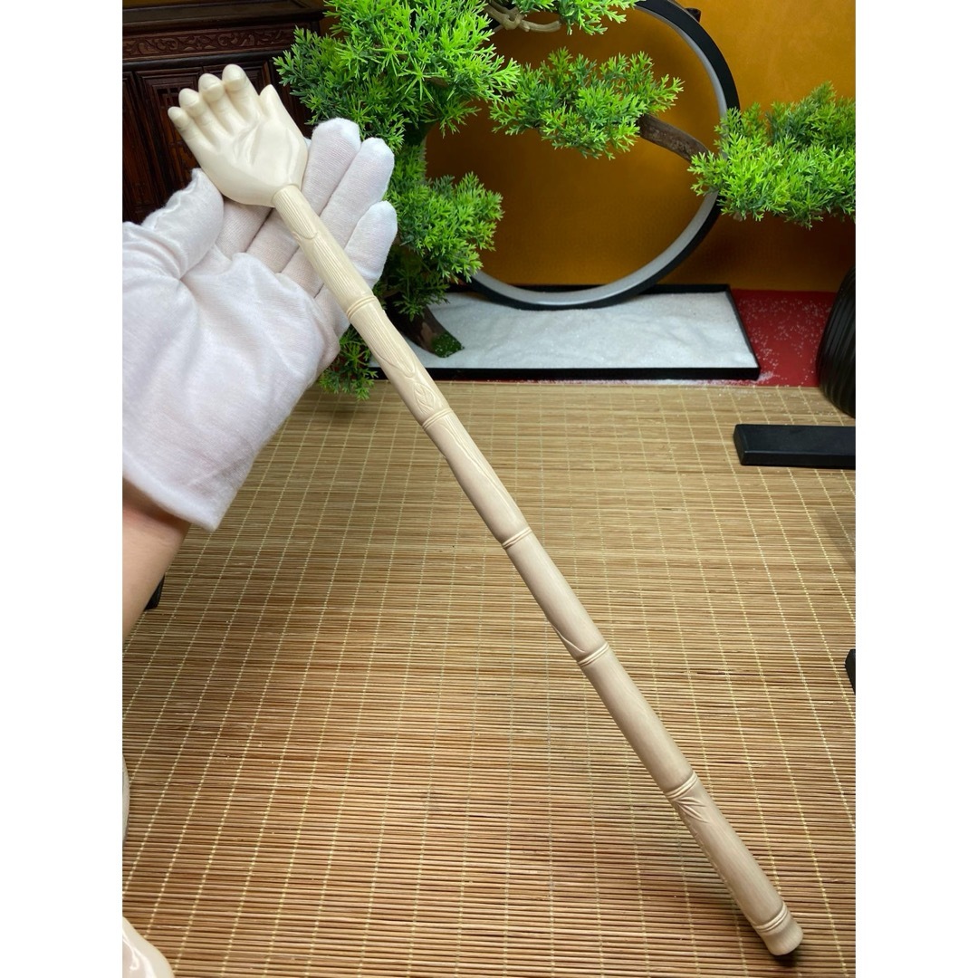 天然マンモス牙美しい手作り彫刻 1孫の手 痒み搔き棒 天然マンモス牙美しい手作り彫刻 1孫の手 痒み搔き棒