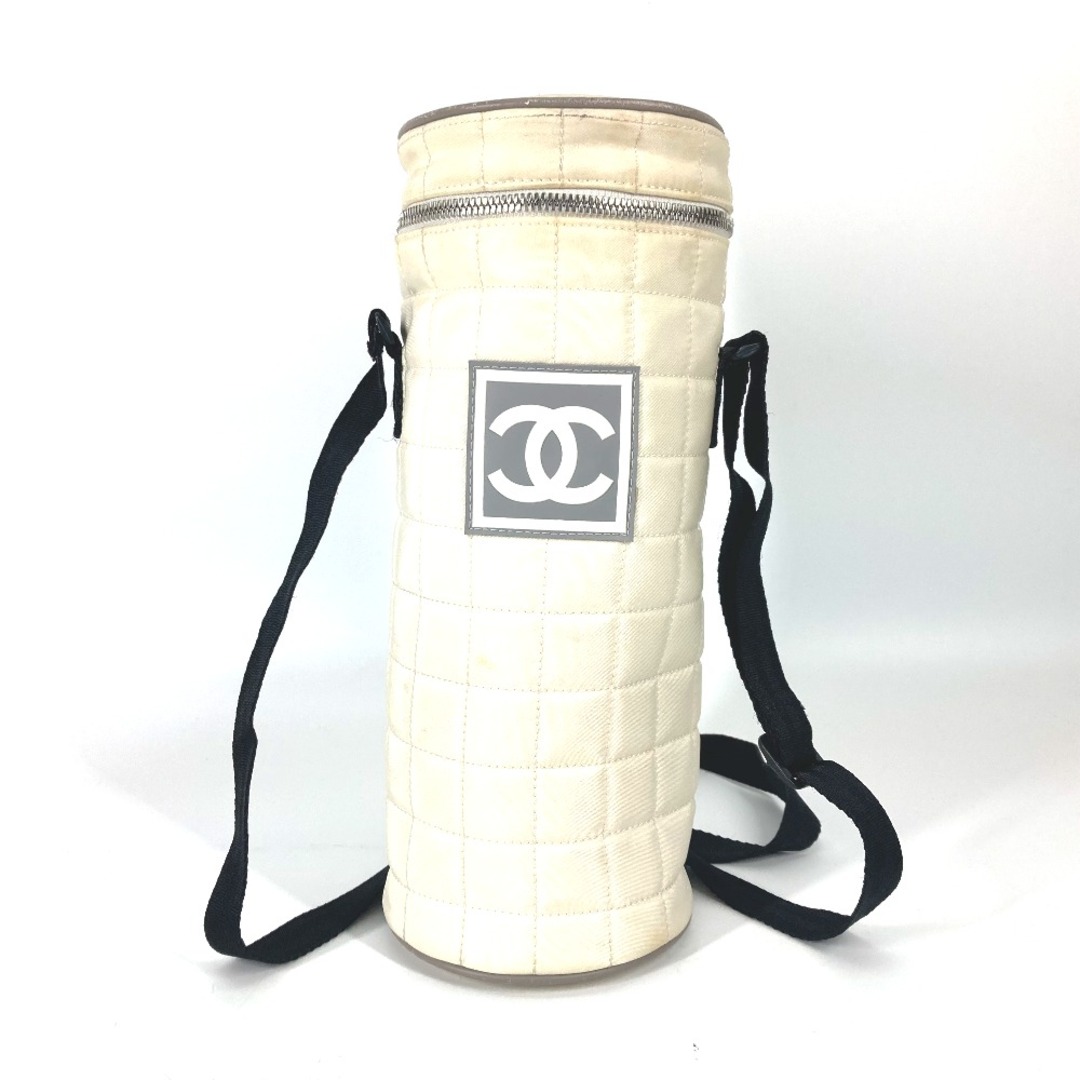 CHANEL - シャネル CHANEL ペットボトル入れ CC ココマーク CHANEL - シャネル CHANEL ペットボトル入れ CC ココマーク