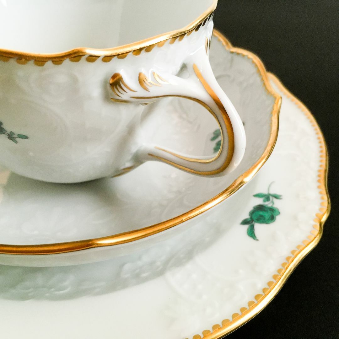 MEISSEN - マイセン 金彩 花文 ワトーグリーン ノイマルセイユ MEISSEN - マイセン 金彩 花文 ワトーグリーン ノイマルセイユ