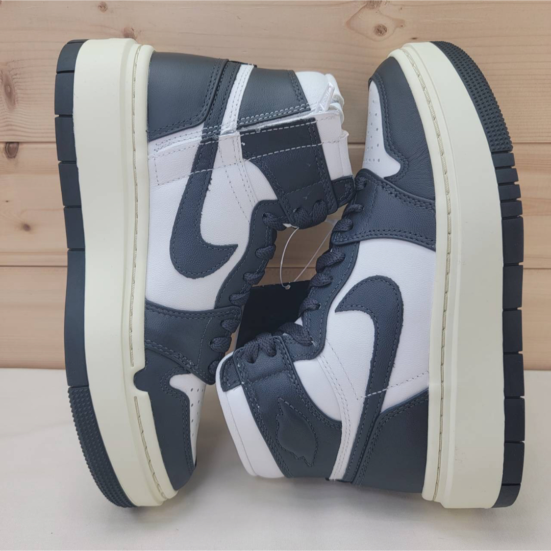 Jordan Brand(NIKE) - ナイキ ウィメンズ エアジョーダン1 Jordan Brand(NIKE) - ナイキ ウィメンズ エアジョーダン1