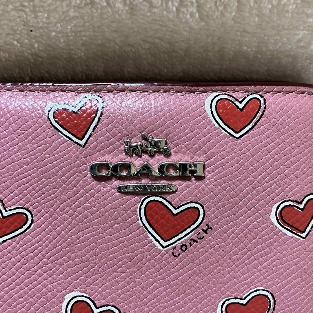 COACH - ✨かわいい COACH ハート柄 折り財布の通販 by ☘️美石 COACH - ✨かわいい COACH ハート柄 折り財布の通販 by ☘️美石