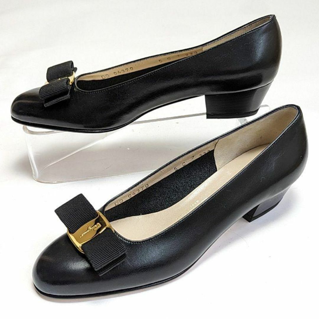 Salvatore Ferragamo - 未使用さん♥フェラガモFerragamo ヴァラ Salvatore Ferragamo - 未使用さん♥フェラガモFerragamo ヴァラ